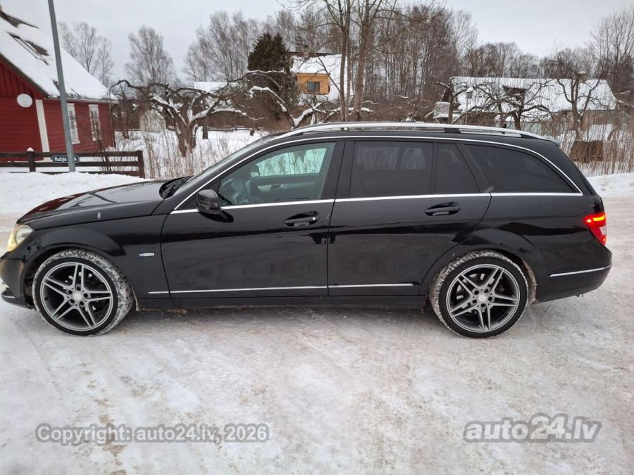 Melns Mercedes-Benz C-Class 2011 Veru, ar dzinēja tilpumu 2.10 L un nobraukumu 316 tūkst. km par 8300 €, foto 7 vietnē AUTOMOTO.COM.LV