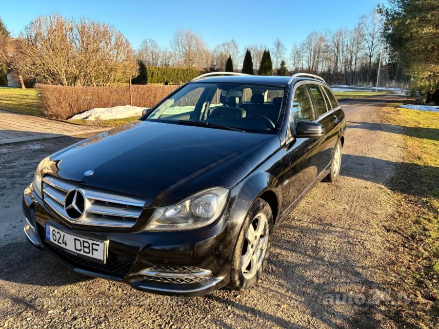 Melns Mercedes-Benz C-Class 2011 Tallina, ar dzinēja tilpumu 2.10 L un nobraukumu 280 tūkst. km par 5500 €, foto 1 vietnē AUTOMOTO.COM.LV