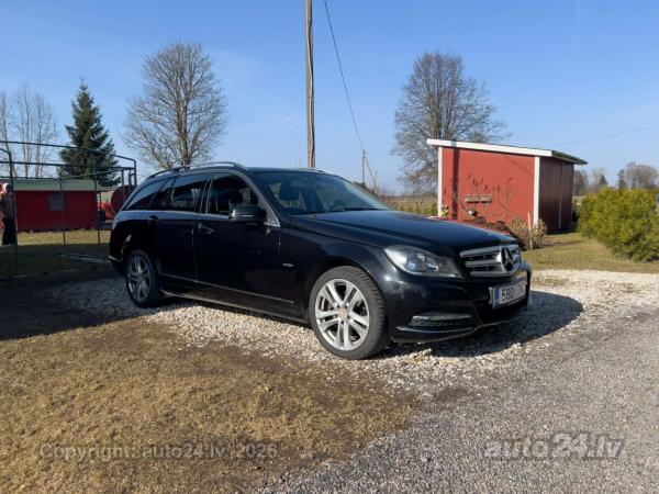 Black Mercedes-Benz C-Class 2011 in Tallinn, with an engine capacity of 2.10 L and mileage of 311 thousand km for 8000 €, photo 1 on AUTOMOTO.COM.LV