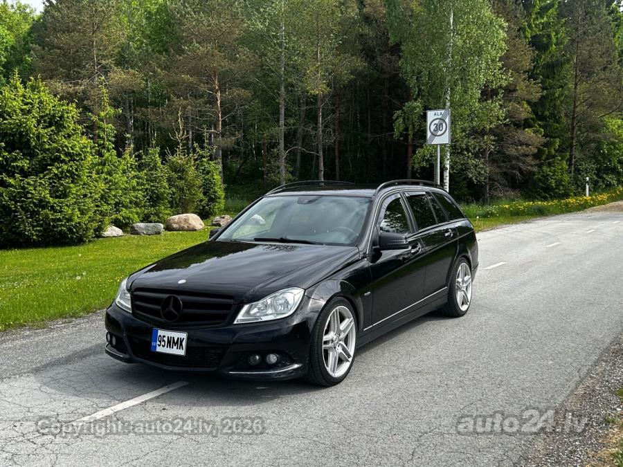 Melns Mercedes-Benz C-Class 2011 Tallina, ar dzinēja tilpumu 2.10 L un nobraukumu 352 tūkst. km par 6500 €, foto 1 vietnē AUTOMOTO.COM.LV