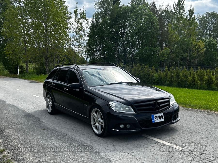 Melns Mercedes-Benz C-Class 2011 Tallina, ar dzinēja tilpumu 2.10 L un nobraukumu 352 tūkst. km par 6500 €, foto 3 vietnē AUTOMOTO.COM.LV