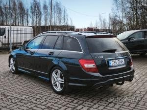 Black Mercedes-Benz C-Class 2012 in Tartu, with an engine capacity of 3.00 L and mileage of 250 thousand km for 9990 €, photo 3 on AUTOMOTO.COM.LV