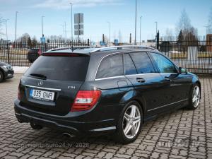 Black Mercedes-Benz C-Class 2012 in Tartu, with an engine capacity of 3.00 L and mileage of 250 thousand km for 9990 €, photo 15 on AUTOMOTO.COM.LV