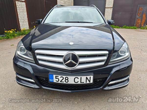 Black Mercedes-Benz C-Class 2012 in Tallinn, with an engine capacity of 3.00 L and mileage of 334 thousand km for 9499 €, photo 2 on AUTOMOTO.COM.LV