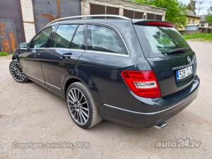 Melns Mercedes-Benz C-Class 2012 Tallina, ar dzinēja tilpumu 3.00 L un nobraukumu 334 tūkst. km par 9499 €, foto 6 vietnē AUTOMOTO.COM.LV