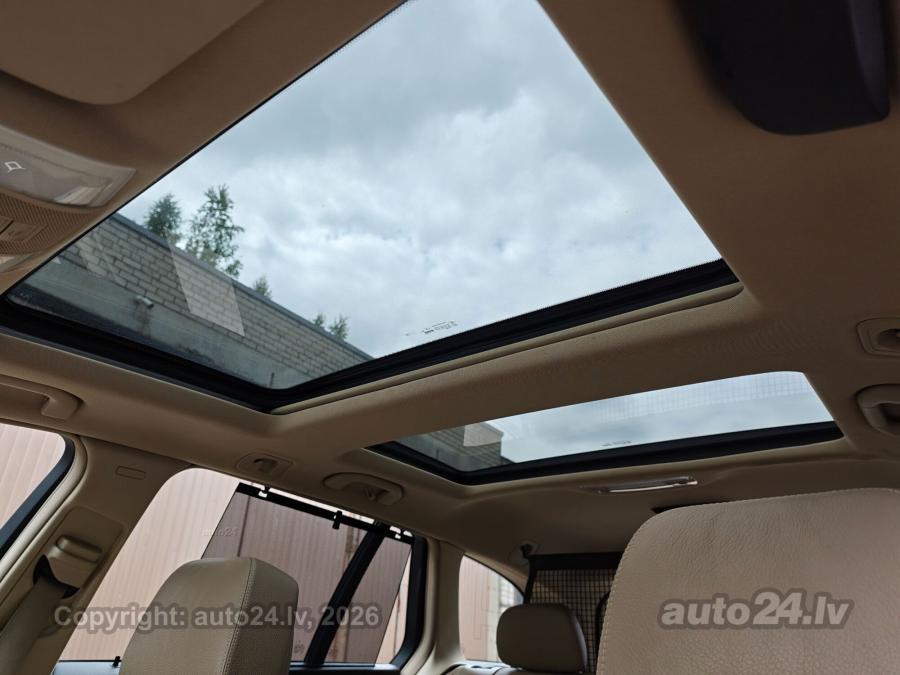 Melns Mercedes-Benz C-Class 2012 Tallina, ar dzinēja tilpumu 3.00 L un nobraukumu 334 tūkst. km par 9499 €, foto 15 vietnē AUTOMOTO.COM.LV