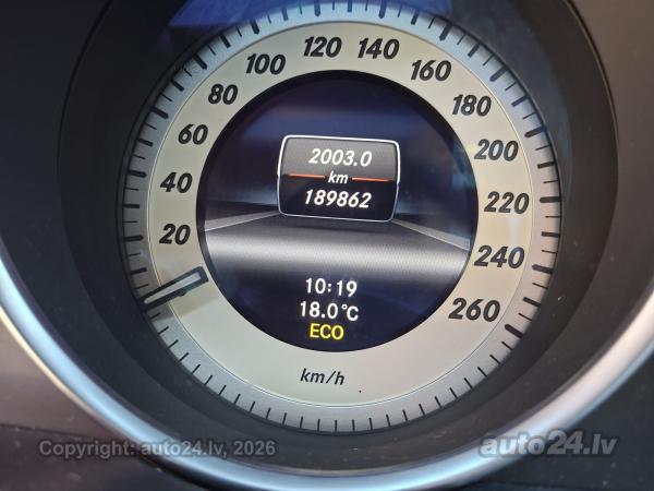 Black Mercedes-Benz C-Class 2013 in Tallinn, with an engine capacity of 2.10 L and mileage of 190 thousand km for 7000 €, photo 10 on AUTOMOTO.COM.LV