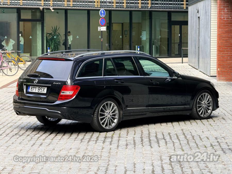 Melns Mercedes-Benz C-Class 2013 Tartu, ar dzinēja tilpumu 2.10 L un nobraukumu 308 tūkst. km par 7990 €, foto 8 vietnē AUTOMOTO.COM.LV