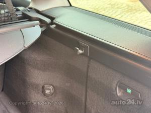 Melns Mercedes-Benz C-Class 2013 Tartu, ar dzinēja tilpumu 2.10 L un nobraukumu 308 tūkst. km par 7990 €, foto 27 vietnē AUTOMOTO.COM.LV