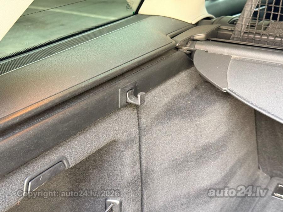 Melns Mercedes-Benz C-Class 2013 Tartu, ar dzinēja tilpumu 2.10 L un nobraukumu 308 tūkst. km par 7990 €, foto 28 vietnē AUTOMOTO.COM.LV