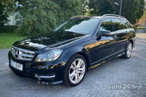 Black Mercedes-Benz C-Class 2013 in Tallinn, with an engine capacity of 2.10 L and mileage of 268 thousand km for 7990 €, photo  on AUTOMOTO.COM.LV