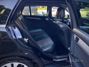 Black Mercedes-Benz C-Class 2013 in Tallinn, with an engine capacity of 2.10 L and mileage of 268 thousand km for 7990 €, photo 14 on AUTOMOTO.COM.LV
