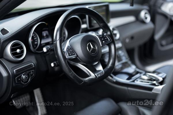 Melns Mercedes-Benz C-Class 2015 Tallina, ar dzinēja tilpumu 2.10 L un nobraukumu 320 tūkst. km par 12900 €, foto 11 vietnē AUTOMOTO.COM.LV