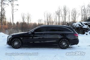 Black Mercedes-Benz C-Class 2015 in Tallinn, with an engine capacity of 2.10 L and mileage of 321 thousand km for 12500 €, photo 7 on AUTOMOTO.COM.LV