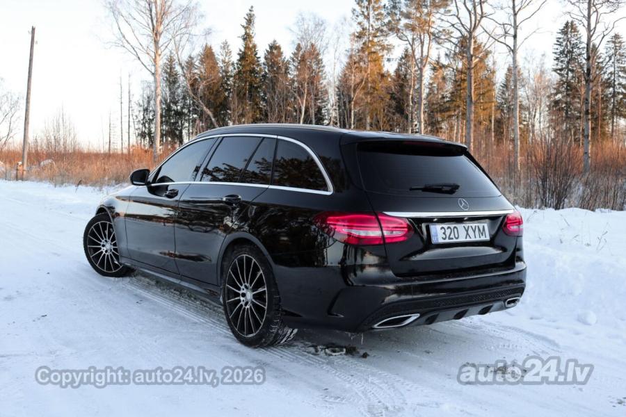 Melns Mercedes-Benz C-Class 2015 Tallina, ar dzinēja tilpumu 2.10 L un nobraukumu 321 tūkst. km par 12500 €, foto 8 vietnē AUTOMOTO.COM.LV