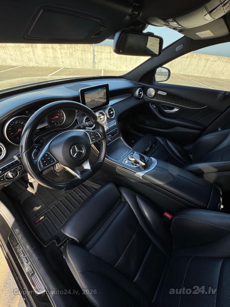 Black Mercedes-Benz C-Class 2015 in Tallinn, with an engine capacity of 2.10 L and mileage of 352 thousand km for 13900 €, photo 10 on AUTOMOTO.COM.LV