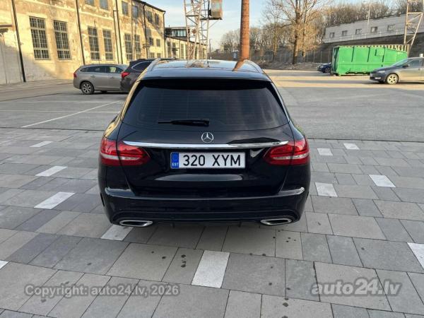 Black Mercedes-Benz C-Class 2015 in Tallinn, with an engine capacity of 2.10 L and mileage of 325 thousand km for 12800 €, photo 5 on AUTOMOTO.COM.LV