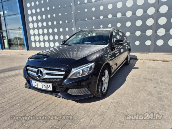Black Mercedes-Benz C-Class 2015 in Tartu, with an engine capacity of 2.10 L and mileage of 231 thousand km for 10500 €, photo 1 on AUTOMOTO.COM.LV