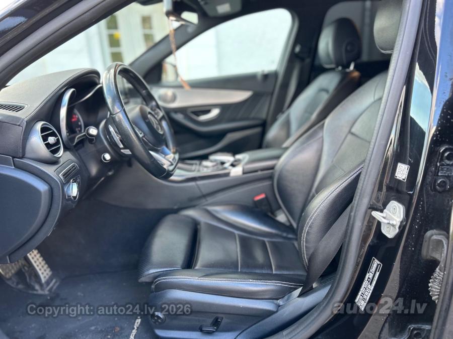 Black Mercedes-Benz C-Class 2015 in Valga, with an engine capacity of 2.10 L and mileage of 330 thousand km for 10500 €, photo 12 on AUTOMOTO.COM.LV