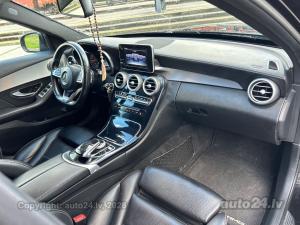 Black Mercedes-Benz C-Class 2015 in Valga, with an engine capacity of 2.10 L and mileage of 330 thousand km for 10500 €, photo 15 on AUTOMOTO.COM.LV