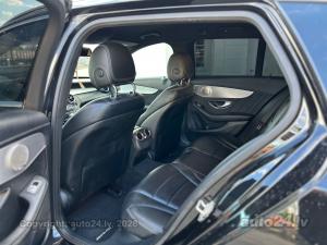 Black Mercedes-Benz C-Class 2015 in Valga, with an engine capacity of 2.10 L and mileage of 330 thousand km for 10500 €, photo 16 on AUTOMOTO.COM.LV