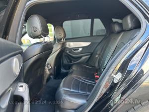 Black Mercedes-Benz C-Class 2015 in Valga, with an engine capacity of 2.10 L and mileage of 330 thousand km for 10500 €, photo 17 on AUTOMOTO.COM.LV