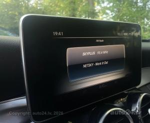 Melns Mercedes-Benz C-Class 2015 Tallina, ar dzinēja tilpumu 1.60 L un nobraukumu 200 tūkst. km par 14000 €, foto 10 vietnē AUTOMOTO.COM.LV