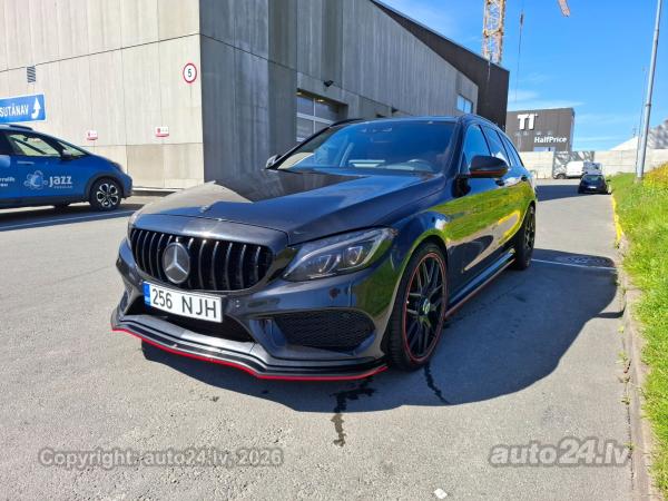 Melns Mercedes-Benz C-Class 2015 Tallina, ar dzinēja tilpumu 2.10 L un nobraukumu 255 tūkst. km par 17800 €, foto 1 vietnē AUTOMOTO.COM.LV