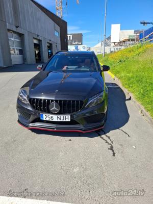 Black Mercedes-Benz C-Class 2015 in Tallinn, with an engine capacity of 2.10 L and mileage of 255 thousand km for 17800 €, photo 3 on AUTOMOTO.COM.LV