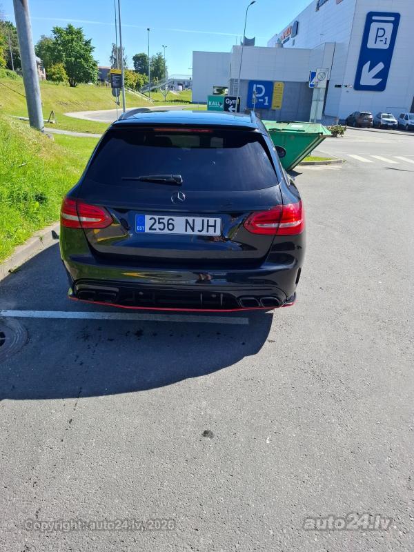 Melns Mercedes-Benz C-Class 2015 Tallina, ar dzinēja tilpumu 2.10 L un nobraukumu 255 tūkst. km par 17800 €, foto 7 vietnē AUTOMOTO.COM.LV