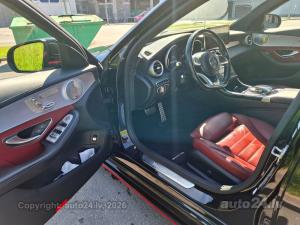 Black Mercedes-Benz C-Class 2015 in Tallinn, with an engine capacity of 2.10 L and mileage of 255 thousand km for 17800 €, photo 11 on AUTOMOTO.COM.LV