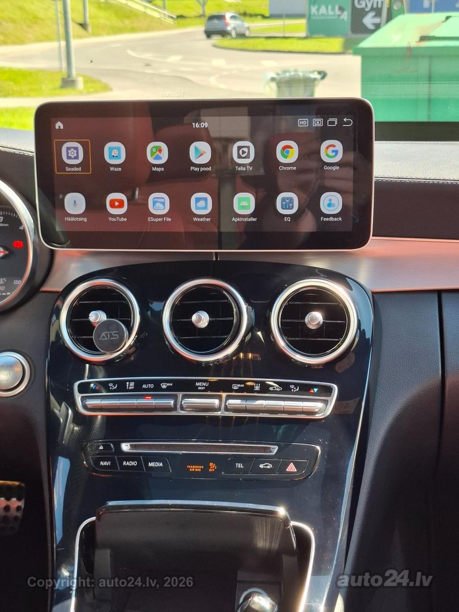 Black Mercedes-Benz C-Class 2015 in Tallinn, with an engine capacity of 2.10 L and mileage of 255 thousand km for 17800 €, photo 18 on AUTOMOTO.COM.LV