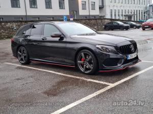 Black Mercedes-Benz C-Class 2015 in Tallinn, with an engine capacity of 2.10 L and mileage of 255 thousand km for 17800 €, photo 26 on AUTOMOTO.COM.LV