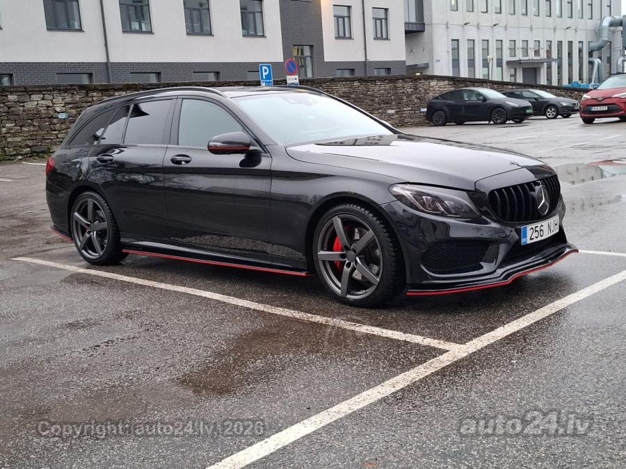 Black Mercedes-Benz C-Class 2015 in Tallinn, with an engine capacity of 2.10 L and mileage of 255 thousand km for 17800 €, photo 26 on AUTOMOTO.COM.LV