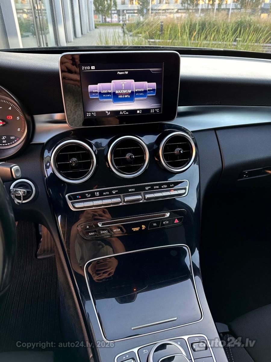 Melns Mercedes-Benz C-Class 2015 Tallina, ar dzinēja tilpumu 1.60 L un nobraukumu 186 tūkst. km par 10999 €, foto 28 vietnē AUTOMOTO.COM.LV