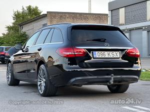 Black Mercedes-Benz C-Class 2015 in Narva, with an engine capacity of 1.60 L and mileage of 280 thousand km for 7999 €, photo 13 on AUTOMOTO.COM.LV
