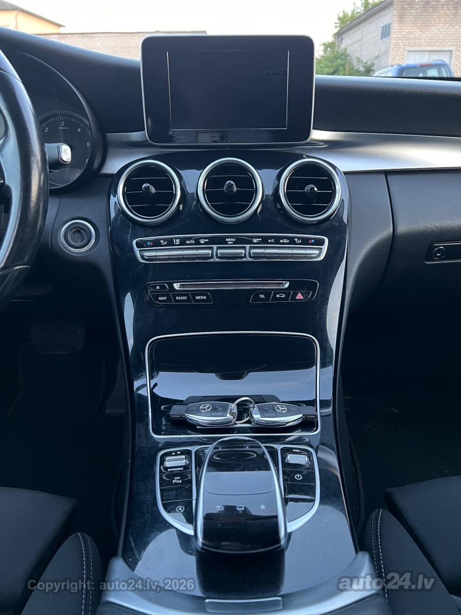 Black Mercedes-Benz C-Class 2015 in Narva, with an engine capacity of 1.60 L and mileage of 280 thousand km for 7999 €, photo 25 on AUTOMOTO.COM.LV
