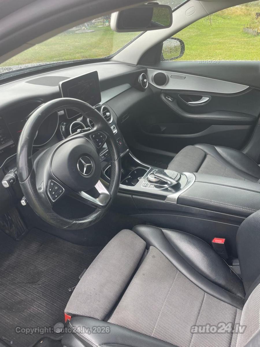 Melns Mercedes-Benz C-Class 2015 Tallina, ar dzinēja tilpumu 2.10 L un nobraukumu 307 tūkst. km par 12999 €, foto 11 vietnē AUTOMOTO.COM.LV