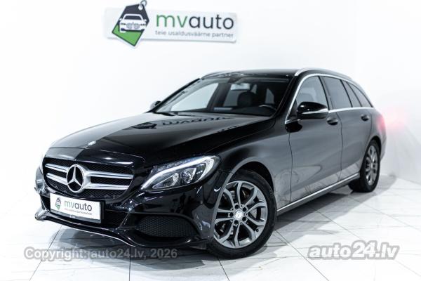 Black Mercedes-Benz C-Class 2015 in Tallinn, with an engine capacity of 2.10 L and mileage of 232 thousand km for 10990 €, photo 4 on AUTOMOTO.COM.LV