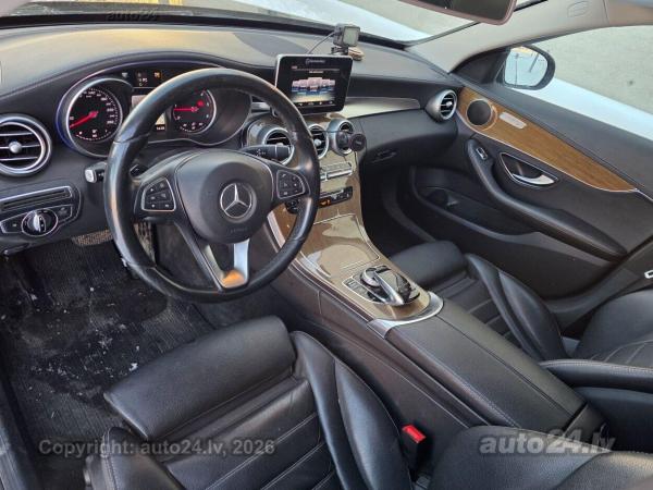 Melns Mercedes-Benz C-Class 2016 Viljandi, ar dzinēja tilpumu 2.10 L un nobraukumu 277 tūkst. km par 11999 €, foto 11 vietnē AUTOMOTO.COM.LV