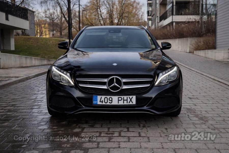 Black Mercedes-Benz C-Class 2016 in Tartu, with an engine capacity of 2.10 L and mileage of 331 thousand km for 11500 €, photo 2 on AUTOMOTO.COM.LV