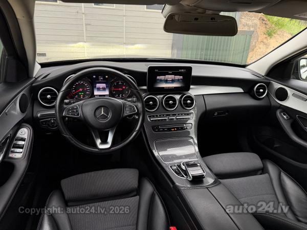 Melns Mercedes-Benz C-Class 2016 Viljandi, ar dzinēja tilpumu 2.10 L un nobraukumu 265 tūkst. km par 12490 €, foto 7 vietnē AUTOMOTO.COM.LV