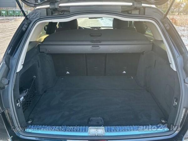 Black Mercedes-Benz C-Class 2016 in Tallinn, with an engine capacity of 2.10 L and mileage of 247 thousand km for 10500 €, photo 8 on AUTOMOTO.COM.LV