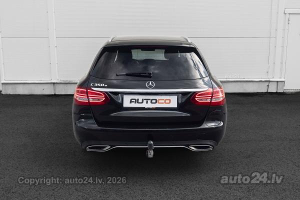 Melns Mercedes-Benz C-Class 2016 Tallina, ar dzinēja tilpumu 2.00 L un nobraukumu 155 tūkst. km par 13499 €, foto 8 vietnē AUTOMOTO.COM.LV