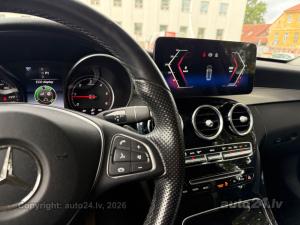 Melns Mercedes-Benz C-Class 2016 Tallina, ar dzinēja tilpumu 2.10 L un nobraukumu 206 tūkst. km par 14990 €, foto 6 vietnē AUTOMOTO.COM.LV