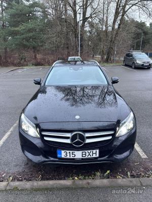 Melns Mercedes-Benz C-Class 2017 Tallina, ar dzinēja tilpumu 2.00 L un nobraukumu 122 tūkst. km par 12500 €, foto 2 vietnē AUTOMOTO.COM.LV