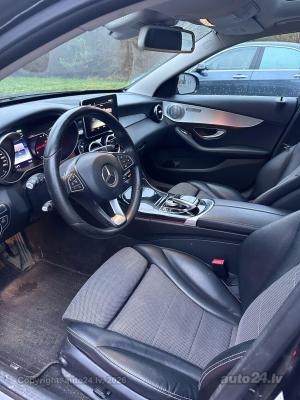Melns Mercedes-Benz C-Class 2017 Tallina, ar dzinēja tilpumu 2.00 L un nobraukumu 122 tūkst. km par 12500 €, foto 7 vietnē AUTOMOTO.COM.LV