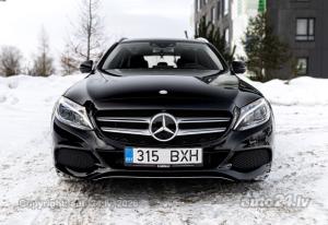Black Mercedes-Benz C-Class 2017 in Tallinn, with an engine capacity of 2.00 L and mileage of 123 thousand km for 12990 €, photo 2 on AUTOMOTO.COM.LV
