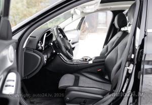 Black Mercedes-Benz C-Class 2017 in Tallinn, with an engine capacity of 2.00 L and mileage of 123 thousand km for 12990 €, photo 8 on AUTOMOTO.COM.LV
