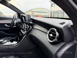 Melns Mercedes-Benz C-Class 2017 Pērnava, ar dzinēja tilpumu 2.14 L un nobraukumu 132 tūkst. km par 18900 €, foto 13 vietnē AUTOMOTO.COM.LV